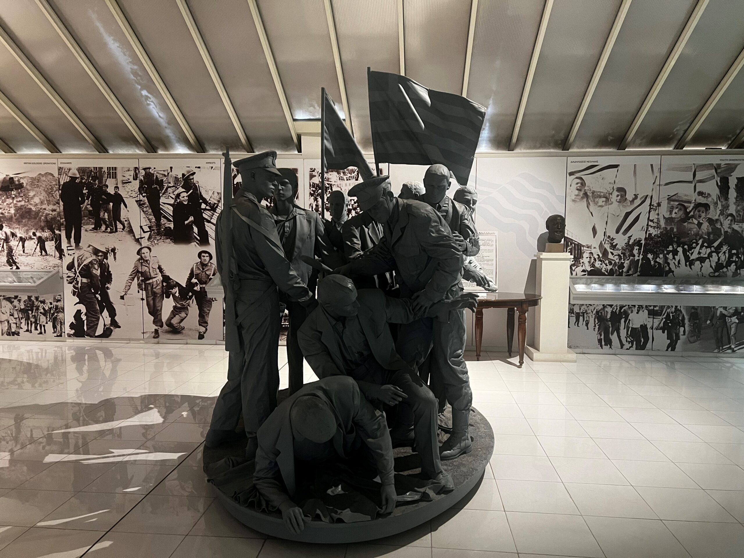 Η θρησκευτικότητα των αγωνιστών της Ε.Ο.Κ.Α. μέσα από τα κειμήλια του ...