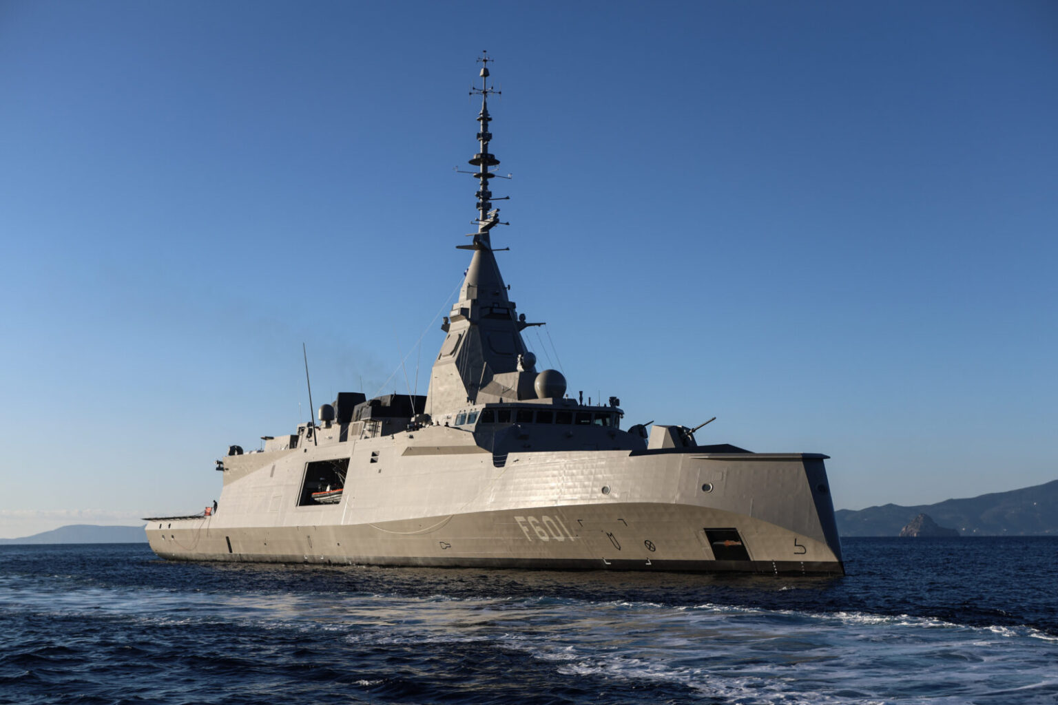 Πολεμικό Ναυτικό: Υποδοχή της φρεγάτας «Κίμων» – Η πρώτη Belharra εντάσσεται στον ελληνικό στόλο ...
